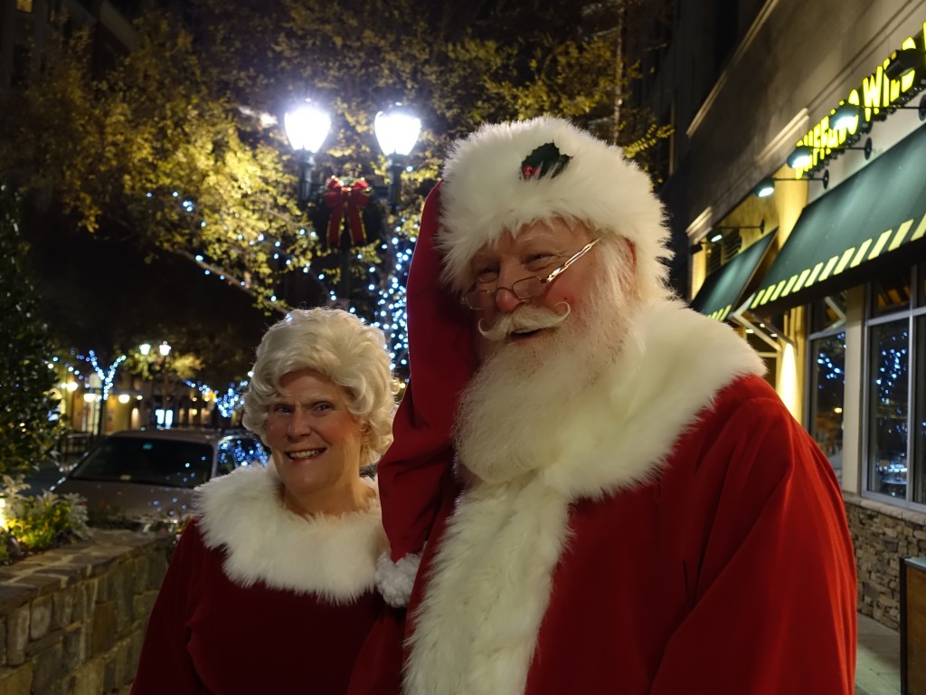 Santa and Mrs. Santa on Rockville Town Sq headed to Tree Lighting ...