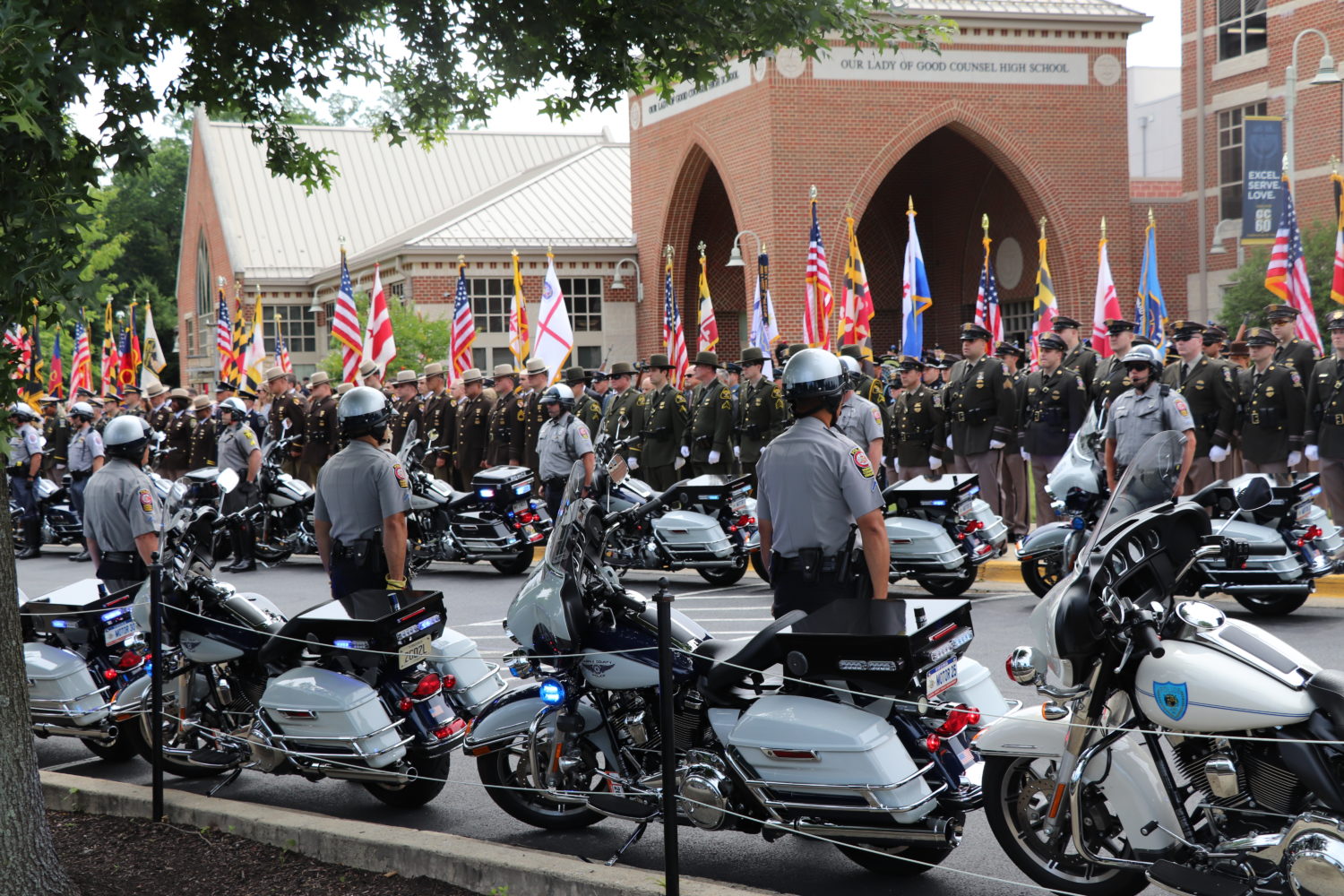 Police Procession Memorial to Honor Police Officer who died f ...