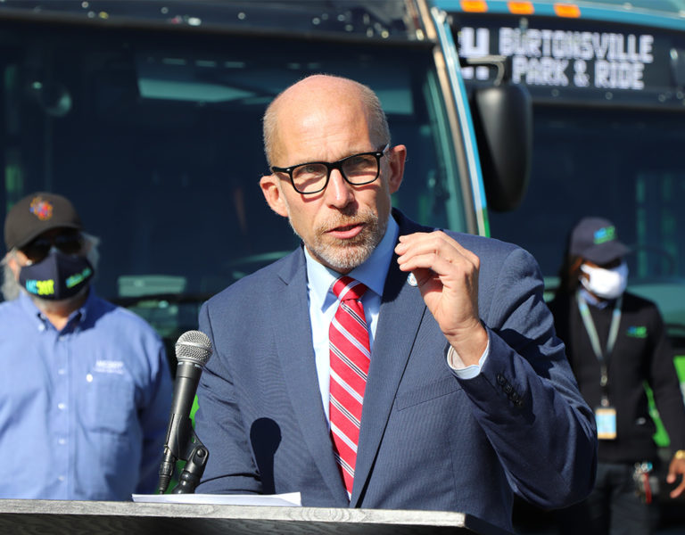 Hucker Pide Aumentar Fondos Estatales para Residentes | Montgomery ...